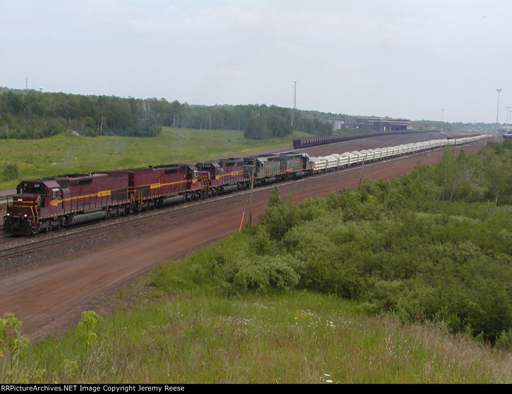 DMIR 407 with shot of yard